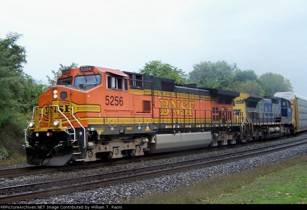 BNSF 5256